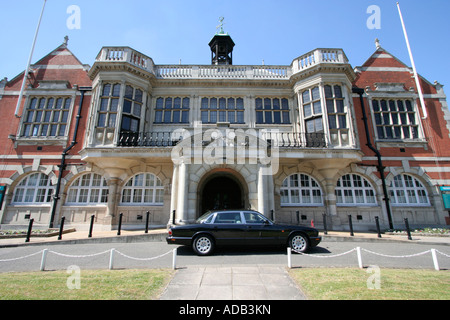 Hendon Town Hall, The Burroughs, Hendon, London Borough of Barnet ...
