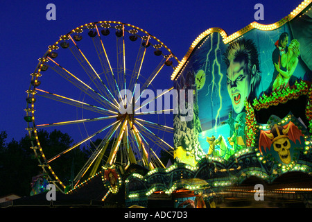 Fairground Excitement Movement Energy Night Neon Lights Dramatic Speed ...