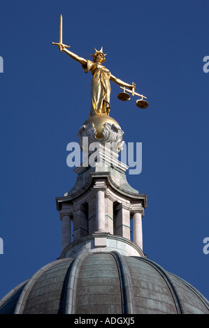 Statue of Lady Justice on the roof of the Old Bailey, the central ...