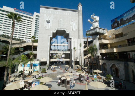 Babylon Court, Kodak Theater (site of the Academy Award Ceremony ...