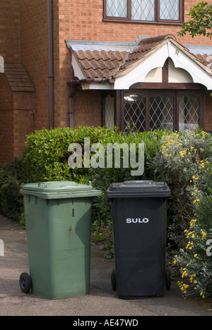 Household wheelie bin left out for collection Stock Photo - Alamy