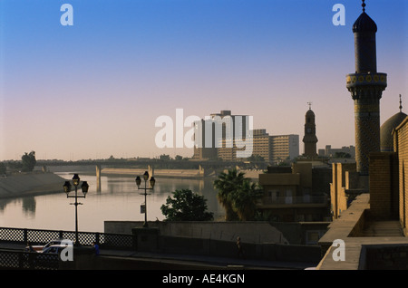 River Tigris, Baghdad, Iraq, Middle East Stock Photo - Alamy
