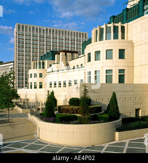 Vauxhall Cross Terry Farrell Architects headquarters of MI6 Security ...