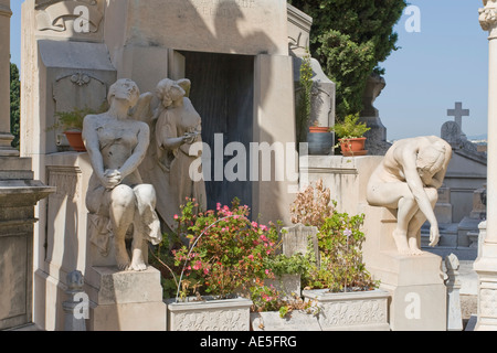 Cimetière attenant au Monastère de Cimiez - 3 Stock Photo - Alamy