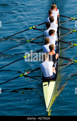 Team work Pulling together Stock Photo - Alamy