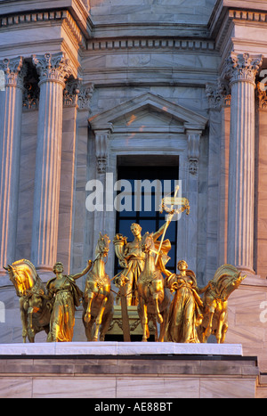 Quadriga statue, State Capitol, St Paul, Minnesota, USA Stock Photo - Alamy