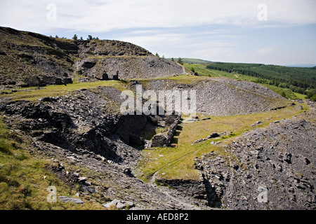 Slate buildings, abandoned workings and spoil heap, Dinorwic Slate ...