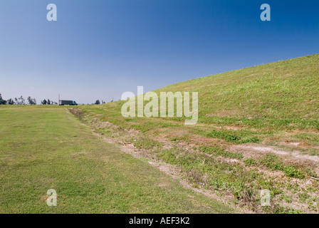 Herbert Hoover Dike around Lake Okeechobee South end of Lake Stock ...
