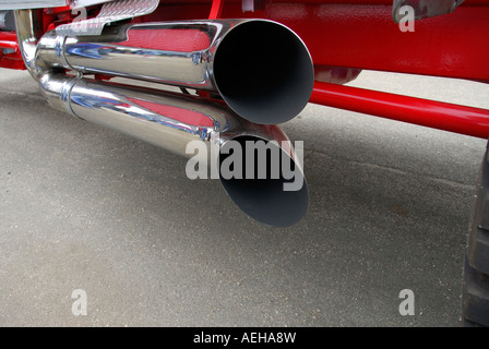 "Exhaust ^tailpipe of ^pickup truck, California Stock Photo - Alamy