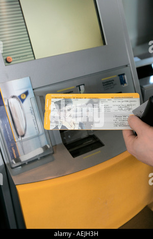 Frankfurt Airport, Lufthansa self-service check-in kiosks, Frankfurt ...