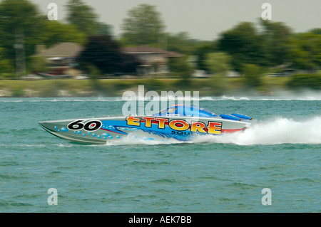 Speed boats compete in an off shore race on the St Clair River at Port ...