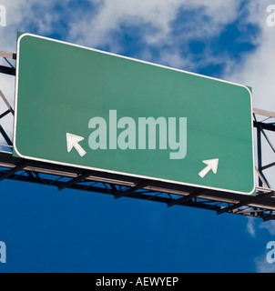 Blank single freeway sign Stock Photo - Alamy