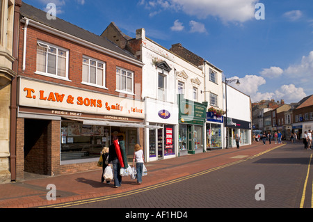 Spalding town centre Lincolnshire UK England shops shopping high Stock ...