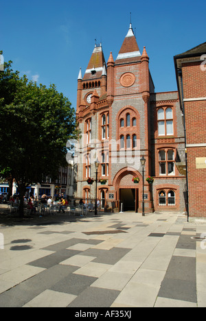 Reading Town Hall, Town Hall Square, Reading, Berkshire, England ...