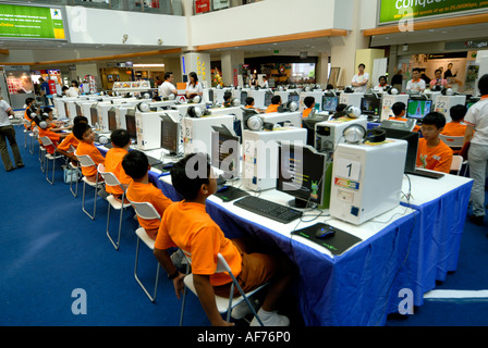 Singapore schoolchildren participating in national computer competition ...