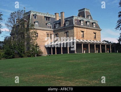 Chateau-sur-Mer mansion, Newport, Rhode Island, USA Stock Photo - Alamy