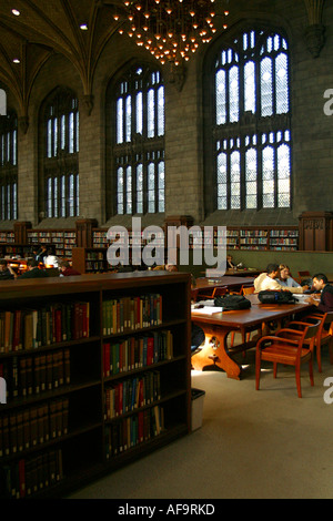 Interior view of the Harper Library on the University of Chicago campus ...