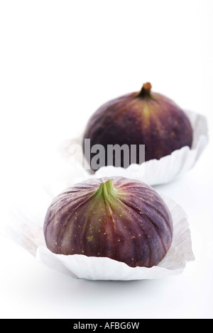 Closeup shot of fresh fig in a basket Stock Photo - Alamy