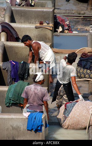 Men washing clothes at Mahalaxmi Dhobi Ghat open air laundromat, Mumbai ...