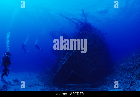 Underwater ship Wreck. Ship wreck in Egyptian Red Sea. The Carnatic ...