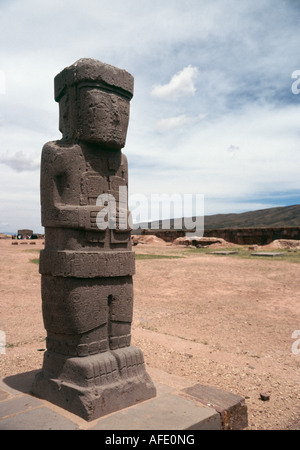 Ponce Stela Monument - Tiwanaku - Bolivia Stock Photo - Alamy