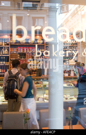 Bread and Roses Cafe Bistrot on the left bank of Paris France 2007 ...