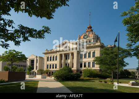 Brown County Courthouse in Green Bay Stock Photo - Alamy