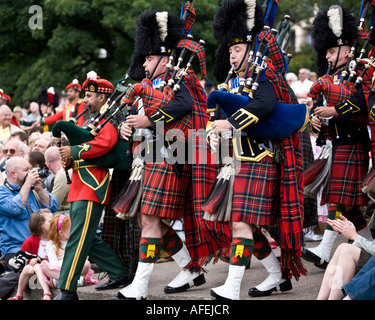 Royal Scots Guards military pipers playing bagpipes in kilt uniforms at ...