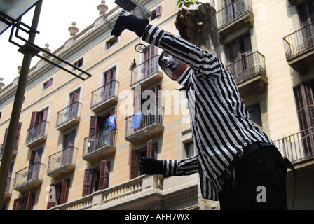 Mime artist performing his routine on Ramblas Barcelona Spain Stock ...