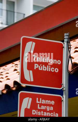 Pay here sign, Spanish Stock Photo - Alamy