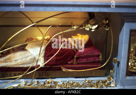 Vatican City Pope Francis - the ordination of 13 new priests in St ...