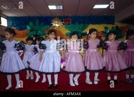 Abu Dhabi UAE Primary School Girls In Uniform Stock Photo - Alamy