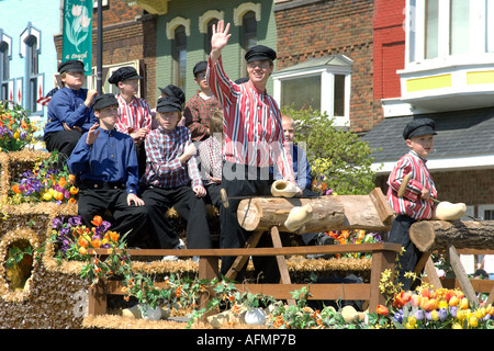 Klompen Maker float in the Tulip Time parade in Pella Iowa USA Stock ...