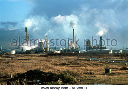 Stanlow Oil Refinery Ellesmere Port Cheshire Stock Photo: 52041859 - Alamy