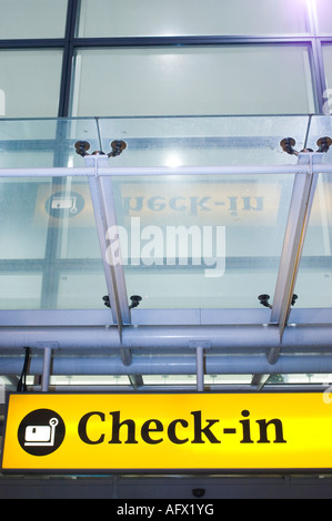 Edinburgh Airport entrance Scotland UK Europe Stock Photo - Alamy