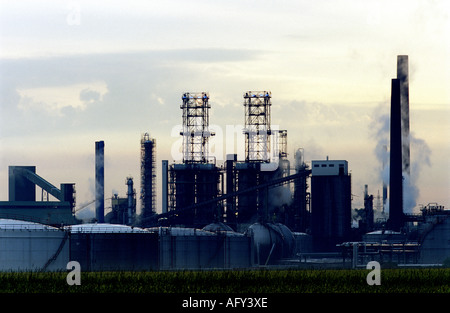 BP oil refinery, Gelsenkirchen, North Rhine Westphalia, Germany Stock ...