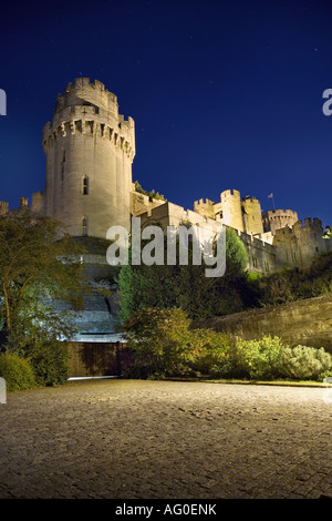 Warwick Castle by night Stock Photo - Alamy