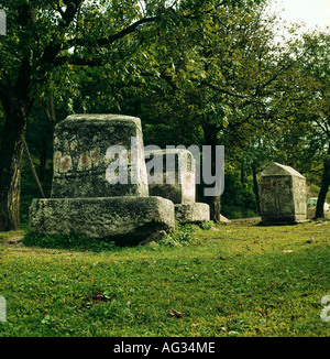 religion, christianity, sects, Bogomilism, Bogomile tomb with bird ...