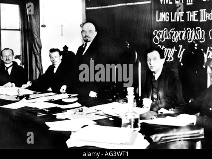 Vladimir Ilyich Lenin at the Third Comintern Congress, 1921 Stock Photo ...