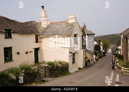 UK Cornwall Boscastle Upper Town High Street the Napoleon Inn Stock ...