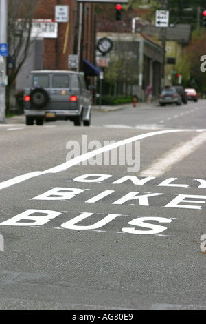 Downtown Portland, Oregon bus lane during a dreary night Stock Photo ...