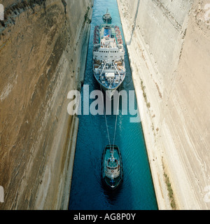 CRUISE SHIP CORINTH CANAL ISTHMUS OF CORINTH PELOPONNESE GREECE Stock ...