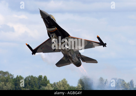 Dutch F16 Fighting Falcon Delta Wing Jet Fighter with afterburner Stock ...