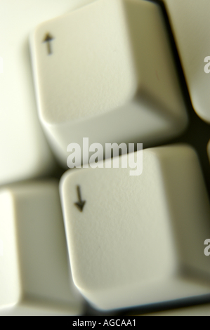White computer keyboard arrow move keys Stock Photo - Alamy