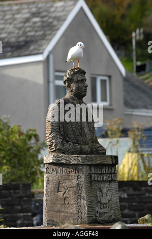 Laugharne, Carmarthenshire, Wales, UK@ carved wooden bust of the Welsh ...