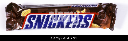 snickers chocolate bar in wrapper Stock Photo: 69146267 - Alamy