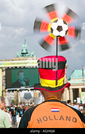 Germany fans celebrate during the World Cup Group E soccer match ...