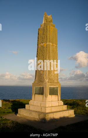 Marconi monument at Poldhu Cornwall Stock Photo - Alamy