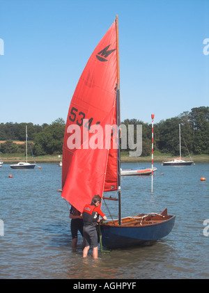 Mirror sailing dinghy boat being launched River Deben Woodbridge ...