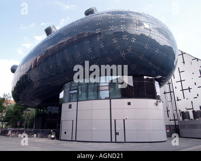 Kunsthaus, Graz, 'friendly alien'. Exterior detail. Architect: Spacelab ...